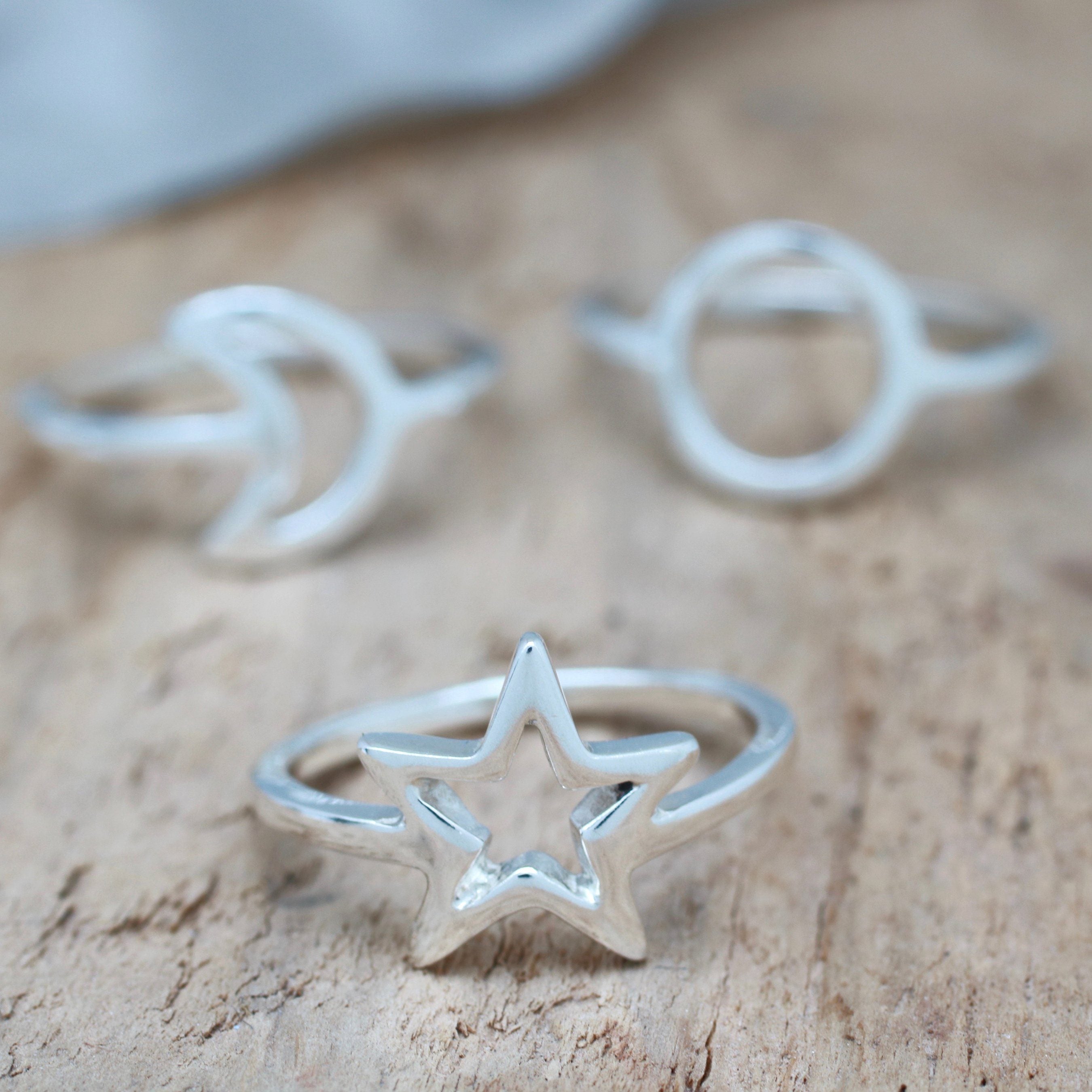 Geometric Rings. Sterling Silver Shape Rings - Louy Magroos